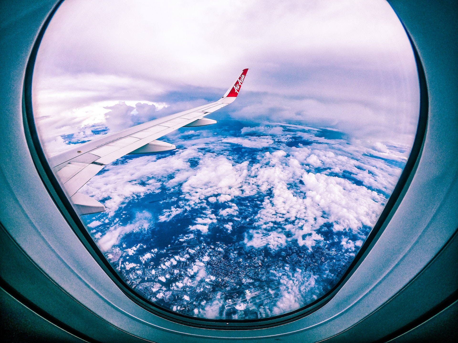 Adventures Across Continents: A Round-the-World Trip - Jeff Menchaca
